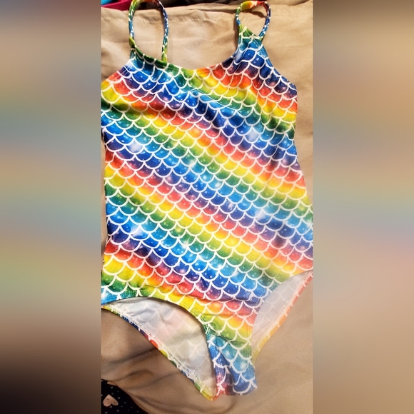Swim | Nwot Girls One Piece Swimsuits Bathing Suits For Kids Cross Back ...
